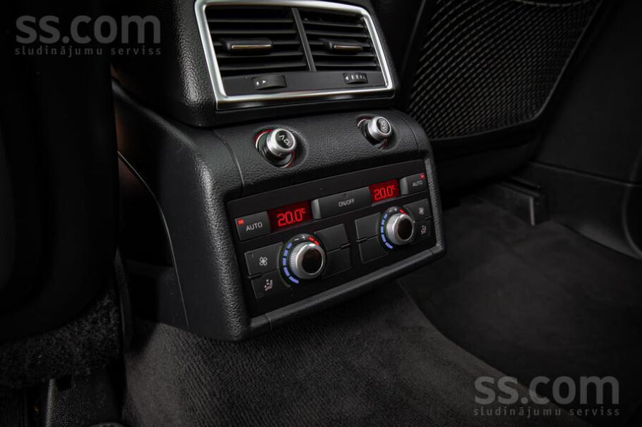 Brown Audi Q7 2009 in Tukums, with an engine capacity of 4.20 L and mileage of 0 thousand km for 13550 €, photo 15 on AUTOMOTO.COM.LV