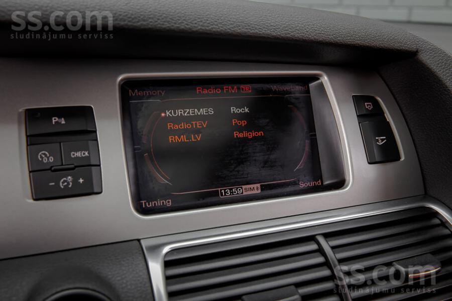 Brown Audi Q7 2009 in Tukums, with an engine capacity of 4.20 L and mileage of 0 thousand km for 13550 €, photo 27 on AUTOMOTO.COM.LV