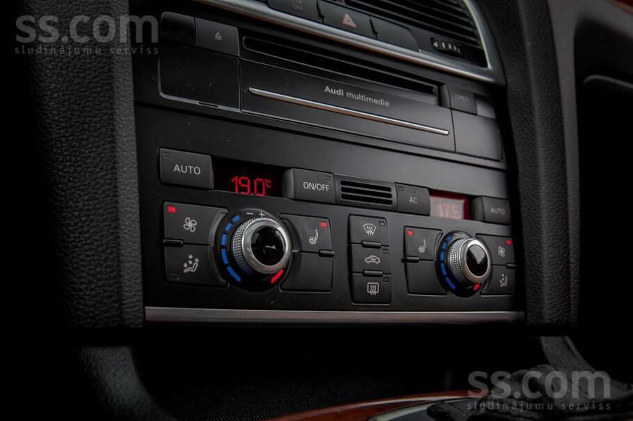 Brown Audi Q7 2009 in Tukums, with an engine capacity of 4.20 L and mileage of 0 thousand km for 13550 €, photo 31 on AUTOMOTO.COM.LV