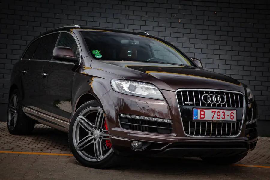 Brūns Audi Q7 2009 Tukums, ar dzinēja tilpumu 4.20 L un nobraukumu 266 tūkst. km par 13550 €, foto 7 vietnē AUTOMOTO.COM.LV