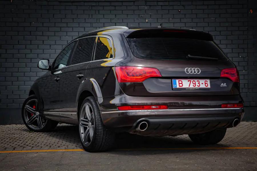 Brūns Audi Q7 2009 Tukums, ar dzinēja tilpumu 4.20 L un nobraukumu 266 tūkst. km par 13550 €, foto 8 vietnē AUTOMOTO.COM.LV