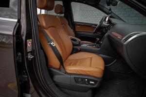 Brūns Audi Q7 2009 Tukums, ar dzinēja tilpumu 4.20 L un nobraukumu 266 tūkst. km par 13550 €, foto 14 vietnē AUTOMOTO.COM.LV