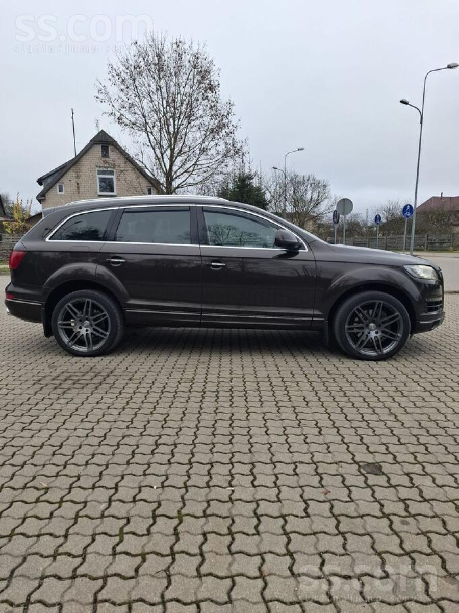 Brūns Audi Q7 2010 Madona, ar dzinēja tilpumu 3.00 L un nobraukumu 262 tūkst. km par 11100 €, foto 5 vietnē AUTOMOTO.COM.LV