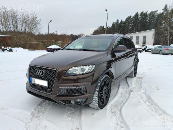 Brūns Audi Q7 2011 Rīga, ar dzinēja tilpumu 4.20 L un nobraukumu 326 tūkst. km par 15000 €, foto 1 vietnē AUTOMOTO.COM.LV