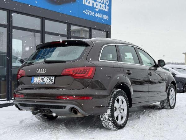 Brown Audi Q7 2011 in Vilnius, with an engine capacity of 3.00 L and mileage of 225 thousand km for 13350 €, photo 4 on AUTOMOTO.COM.LV