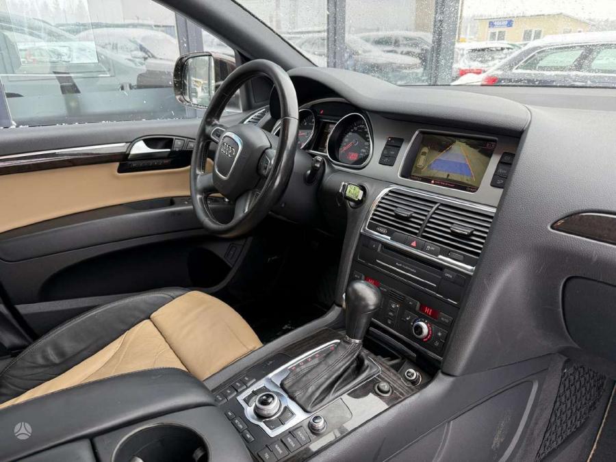 Brown Audi Q7 2011 in Vilnius, with an engine capacity of 3.00 L and mileage of 225 thousand km for 13350 €, photo 12 on AUTOMOTO.COM.LV