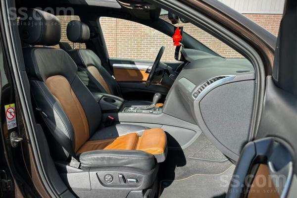 Brūns Audi Q7 2011 Rīga, ar dzinēja tilpumu 3.00 L un nobraukumu 221 tūkst. km par 14500 €, foto 5 vietnē AUTOMOTO.COM.LV