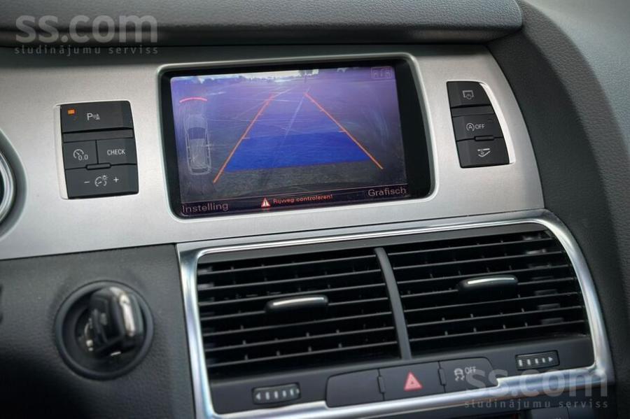 Brown Audi Q7 2011 in Riga, with an engine capacity of 3.00 L and mileage of 221 thousand km for 14500 €, photo 14 on AUTOMOTO.COM.LV
