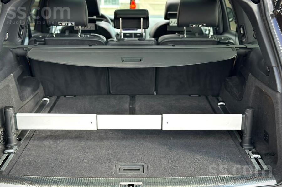 Brown Audi Q7 2011 in Riga, with an engine capacity of 3.00 L and mileage of 221 thousand km for 14500 €, photo 16 on AUTOMOTO.COM.LV