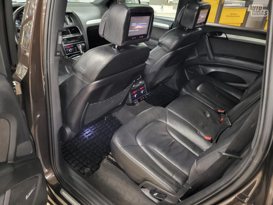 Brūns Audi Q7 2012 Viļņa, ar dzinēja tilpumu 3.00 L un nobraukumu 380 tūkst. km par 7950 €, foto 11 vietnē AUTOMOTO.COM.LV