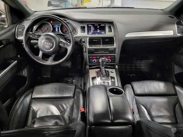 Brown Audi Q7 2012 in Vilnius, with an engine capacity of 2.97 L and mileage of 380 thousand km for 7900 €, photo 8 on AUTOMOTO.COM.LV