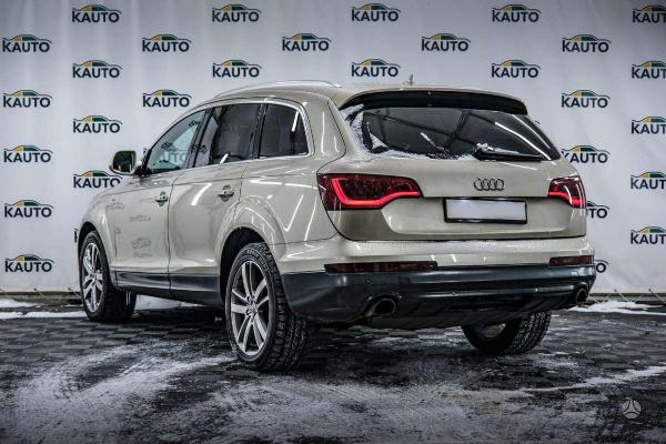 Brown Audi Q7 2012 in Kaunas, with an engine capacity of 3.00 L and mileage of 239 thousand km for 12490 €, photo 4 on AUTOMOTO.COM.LV