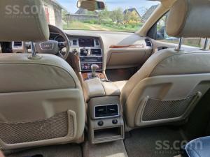 Brown Audi Q7 2012 in Madona, with an engine capacity of 3.00 L and mileage of 480 thousand km for 10500 €, photo 6 on AUTOMOTO.COM.LV