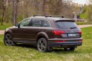 Brown Audi Q7 2012 in Madona, with an engine capacity of 3.00 L and mileage of 480 thousand km for 10500 €, photo 12 on AUTOMOTO.COM.LV