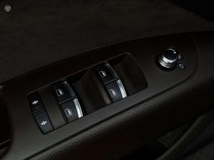 Brūns Audi Q7 2012 Viļņa, ar dzinēja tilpumu 2.97 L un nobraukumu 303 tūkst. km par 8990 €, foto 20 vietnē AUTOMOTO.COM.LV