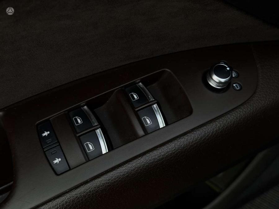 Brūns Audi Q7 2012 Viļņa, ar dzinēja tilpumu 2.97 L un nobraukumu 303 tūkst. km par 8990 €, foto 20 vietnē AUTOMOTO.COM.LV