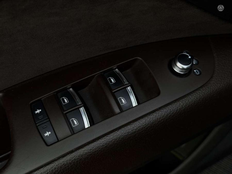 Brūns Audi Q7 2012 Viļņa, ar dzinēja tilpumu 2.97 L un nobraukumu 303 tūkst. km par 8990 €, foto 20 vietnē AUTOMOTO.COM.LV