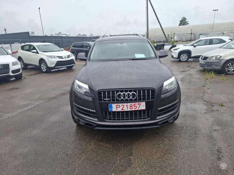 Brūns Audi Q7 2012 Kauņa, ar dzinēja tilpumu 4.13 L un nobraukumu 213 tūkst. km par 8100 €, foto 3 vietnē AUTOMOTO.COM.LV