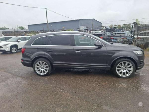 Brūns Audi Q7 2012 Kauņa, ar dzinēja tilpumu 4.13 L un nobraukumu 213 tūkst. km par 8100 €, foto 5 vietnē AUTOMOTO.COM.LV