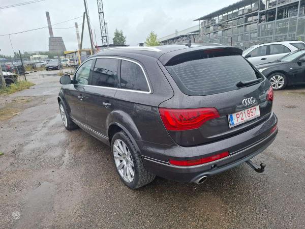 Brūns Audi Q7 2012 Kauņa, ar dzinēja tilpumu 4.13 L un nobraukumu 213 tūkst. km par 8100 €, foto 6 vietnē AUTOMOTO.COM.LV