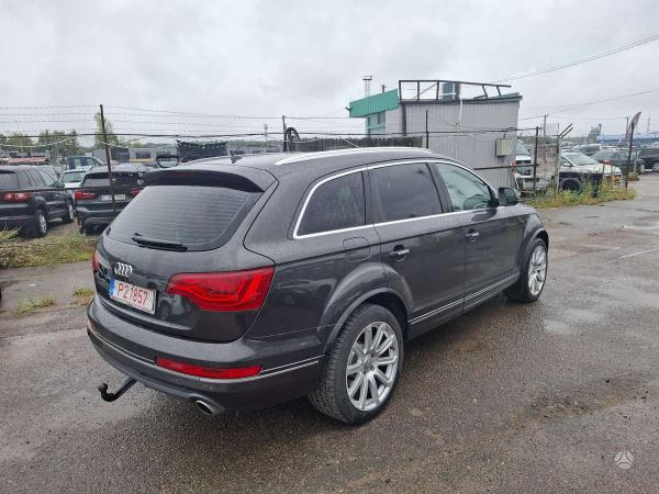 Brūns Audi Q7 2012 Kauņa, ar dzinēja tilpumu 4.13 L un nobraukumu 213 tūkst. km par 8100 €, foto 8 vietnē AUTOMOTO.COM.LV