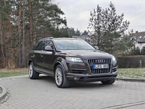 Brown Audi Q7 2013 in Vilnius, with an engine capacity of 4.20 L and mileage of 285 thousand km for 15500 €, photo 1 on AUTOMOTO.COM.LV