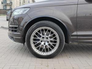 Brown Audi Q7 2013 in Vilnius, with an engine capacity of 4.20 L and mileage of 285 thousand km for 15500 €, photo 12 on AUTOMOTO.COM.LV