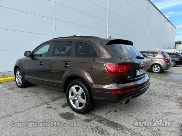 Brūns Audi Q7 2014 Tallina, ar dzinēja tilpumu 3.00 L un nobraukumu 170 tūkst. km par 15900 €, foto 5 vietnē AUTOMOTO.COM.LV