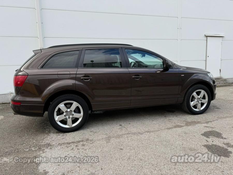 Brūns Audi Q7 2014 Tallina, ar dzinēja tilpumu 3.00 L un nobraukumu 170 tūkst. km par 15900 €, foto 8 vietnē AUTOMOTO.COM.LV