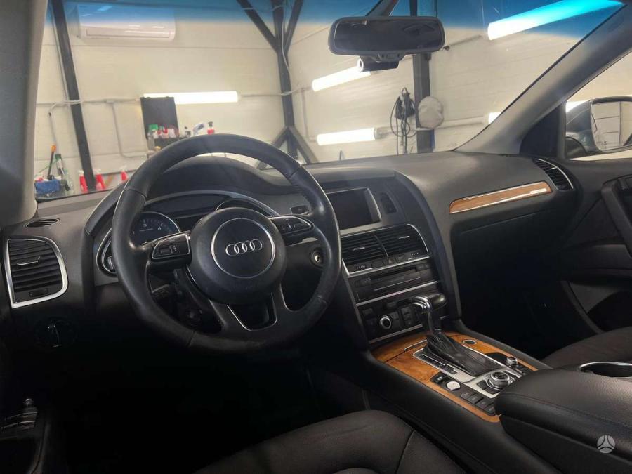 Brūns Audi Q7 2014 Viļņa, ar dzinēja tilpumu 2.97 L un nobraukumu 426 tūkst. km par 9500 €, foto 18 vietnē AUTOMOTO.COM.LV