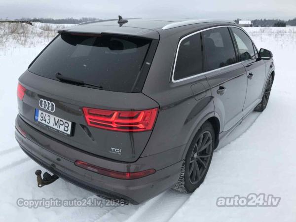 Brūns Audi Q7 2015 Tallina, ar dzinēja tilpumu 3.00 L un nobraukumu 269 tūkst. km par 22900 €, foto 5 vietnē AUTOMOTO.COM.LV