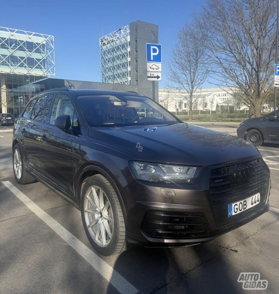 Brown Audi Q7 2015 in Kaunas, with an engine capacity of 3.00 L and mileage of 293 thousand km for 17300 €, photo 4 on AUTOMOTO.COM.LV