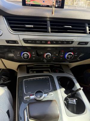 Brown Audi Q7 2015 in Kaunas, with an engine capacity of 3.00 L and mileage of 293 thousand km for 17300 €, photo 8 on AUTOMOTO.COM.LV
