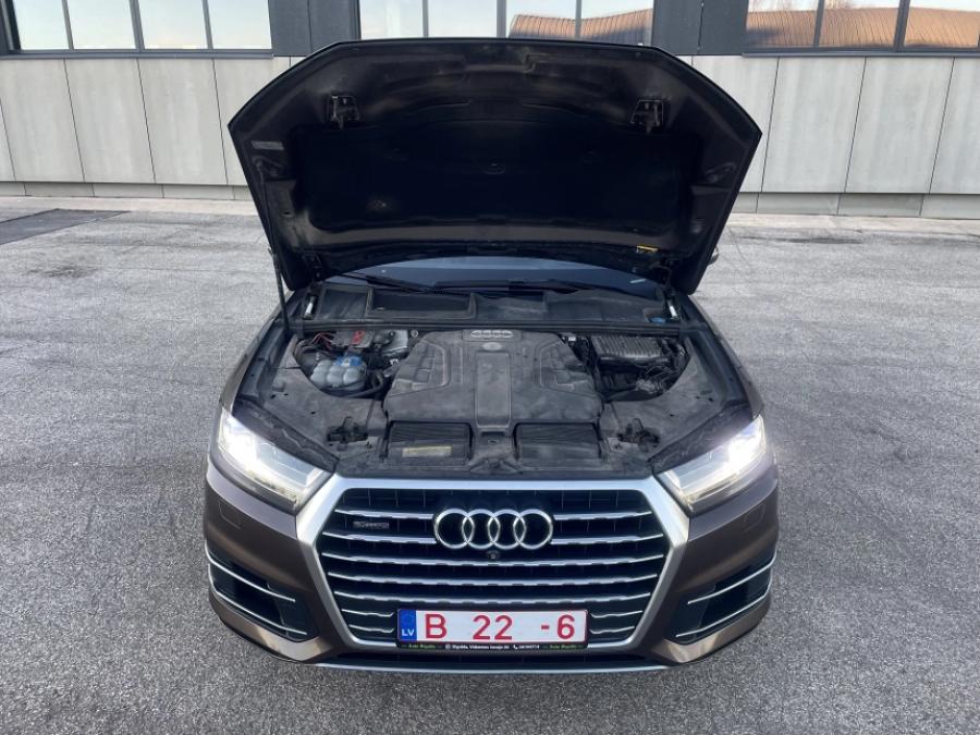 Brūns Audi Q7 2015 Rīga, ar dzinēja tilpumu 3.00 L un nobraukumu 207 tūkst. km par 26490 €, foto 14 vietnē AUTOMOTO.COM.LV