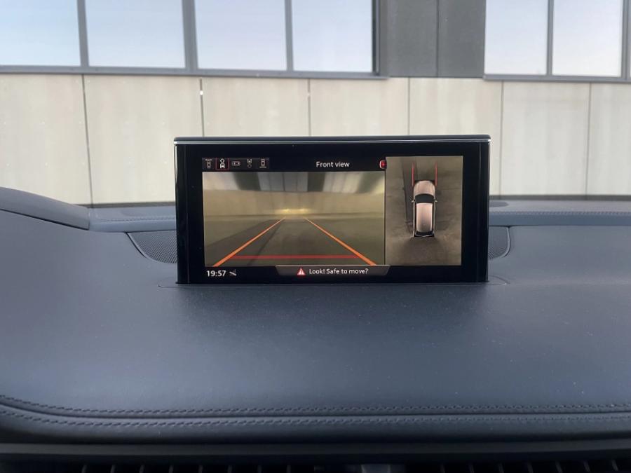 Brūns Audi Q7 2015 Rīga, ar dzinēja tilpumu 3.00 L un nobraukumu 207 tūkst. km par 26490 €, foto 34 vietnē AUTOMOTO.COM.LV