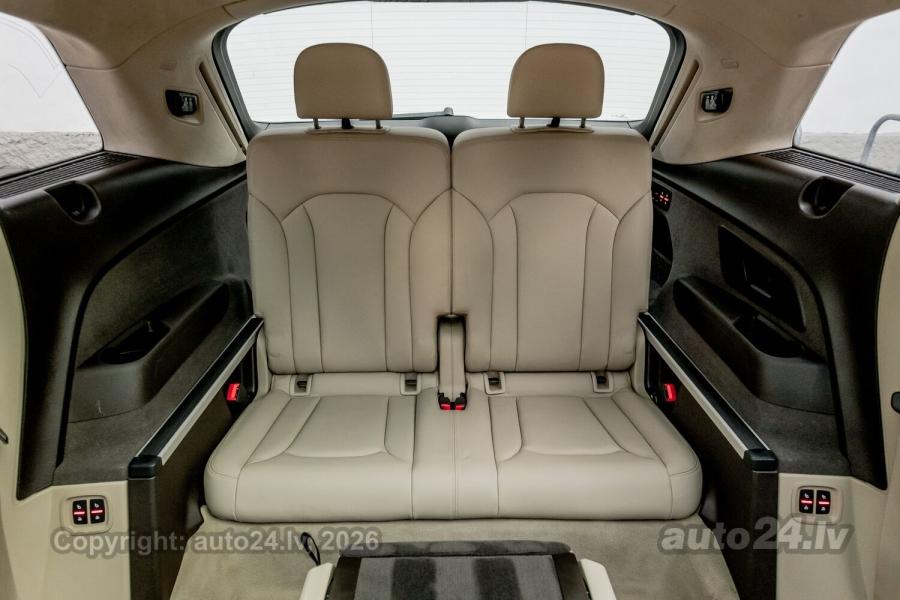 Brūns Audi Q7 2015 Pērnava, ar dzinēja tilpumu 3.00 L un nobraukumu 202 tūkst. km par 27199 €, foto 17 vietnē AUTOMOTO.COM.LV