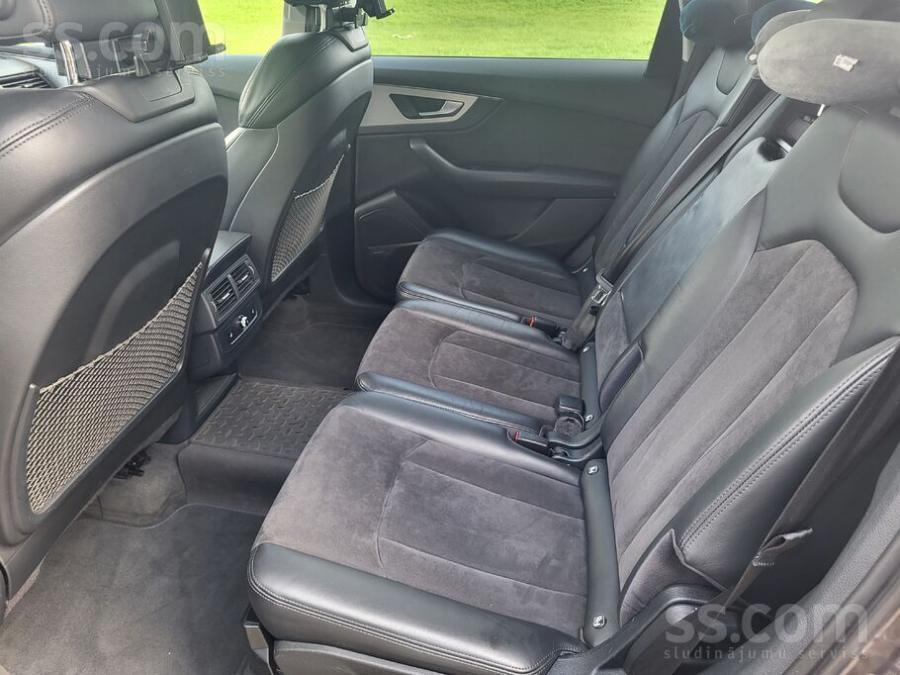 Brown Audi Q7 2015 in Riga, with an engine capacity of 3.00 L and mileage of 180 thousand km for 23500 €, photo 6 on AUTOMOTO.COM.LV