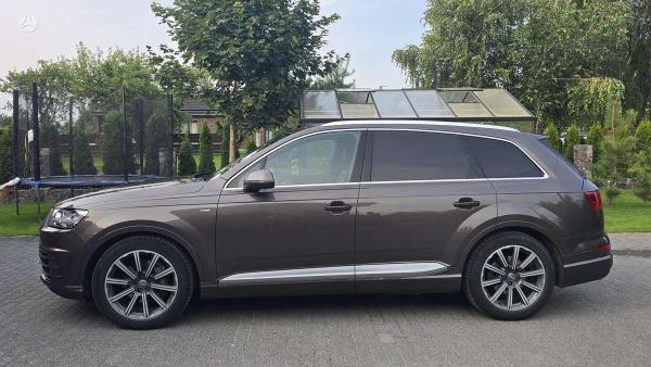 Brūns Audi Q7 2015 Širvintos, ar dzinēja tilpumu 2.97 L un nobraukumu 245 tūkst. km par 20500 €, foto 2 vietnē AUTOMOTO.COM.LV
