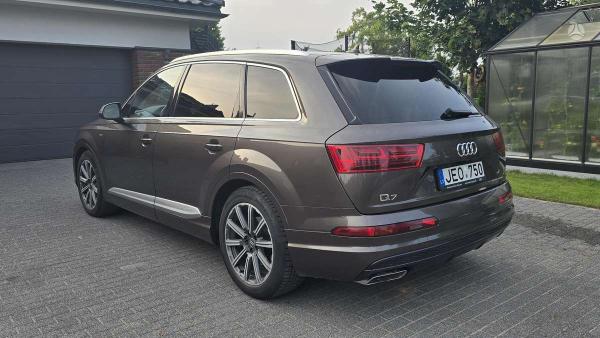 Brūns Audi Q7 2015 Širvintos, ar dzinēja tilpumu 2.97 L un nobraukumu 245 tūkst. km par 20500 €, foto 3 vietnē AUTOMOTO.COM.LV