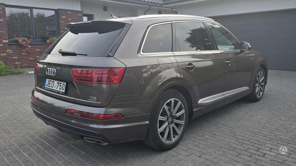 Brūns Audi Q7 2015 Širvintos, ar dzinēja tilpumu 2.97 L un nobraukumu 245 tūkst. km par 20500 €, foto 4 vietnē AUTOMOTO.COM.LV