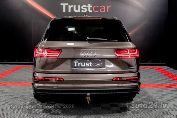 Brown Audi Q7 2015 in Parnu, with an engine capacity of 3.00 L and mileage of 297 thousand km for 20500 €, photo 10 on AUTOMOTO.COM.LV