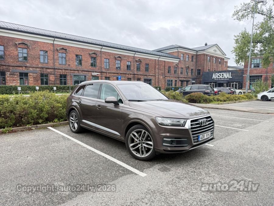 Brūns Audi Q7 2015 Tallina, ar dzinēja tilpumu 3.00 L un nobraukumu 293 tūkst. km par 17900 €, foto 1 vietnē AUTOMOTO.COM.LV