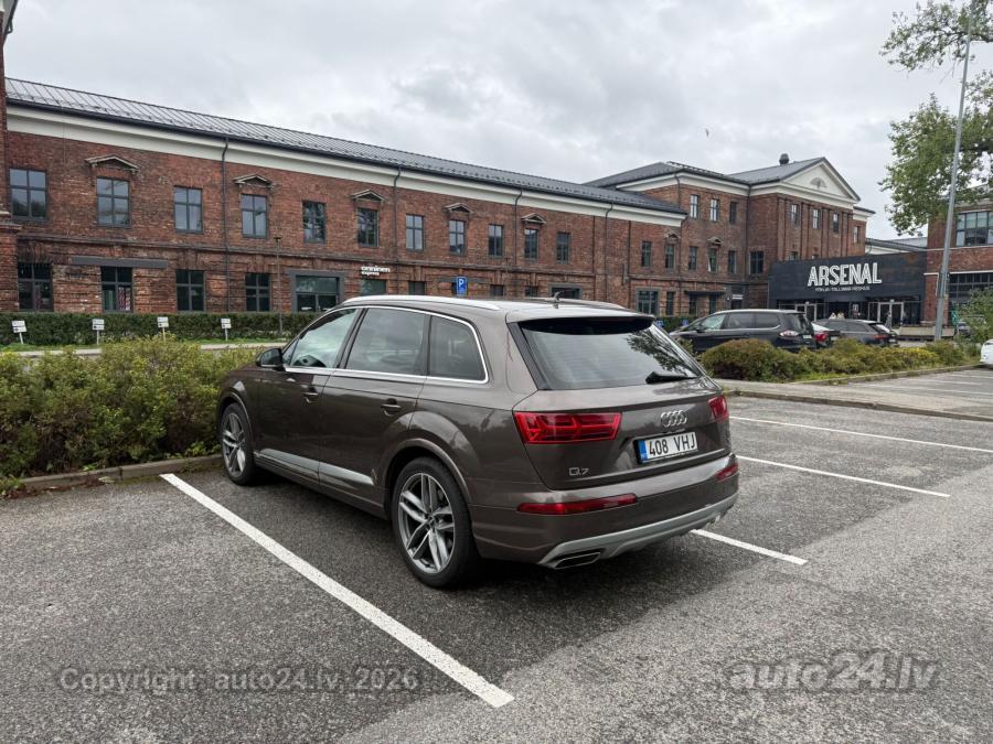 Brūns Audi Q7 2015 Tallina, ar dzinēja tilpumu 3.00 L un nobraukumu 293 tūkst. km par 17900 €, foto 7 vietnē AUTOMOTO.COM.LV