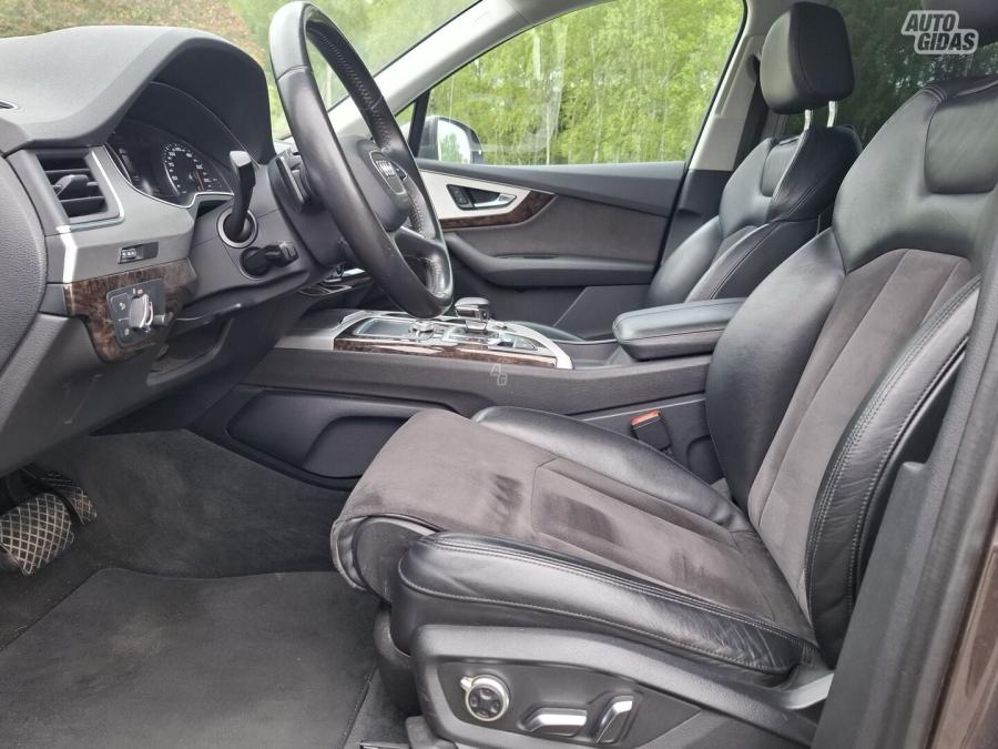 Brūns Audi Q7 2015 Viļņa, ar dzinēja tilpumu 3.00 L un nobraukumu 231 tūkst. km par 21000 €, foto 24 vietnē AUTOMOTO.COM.LV