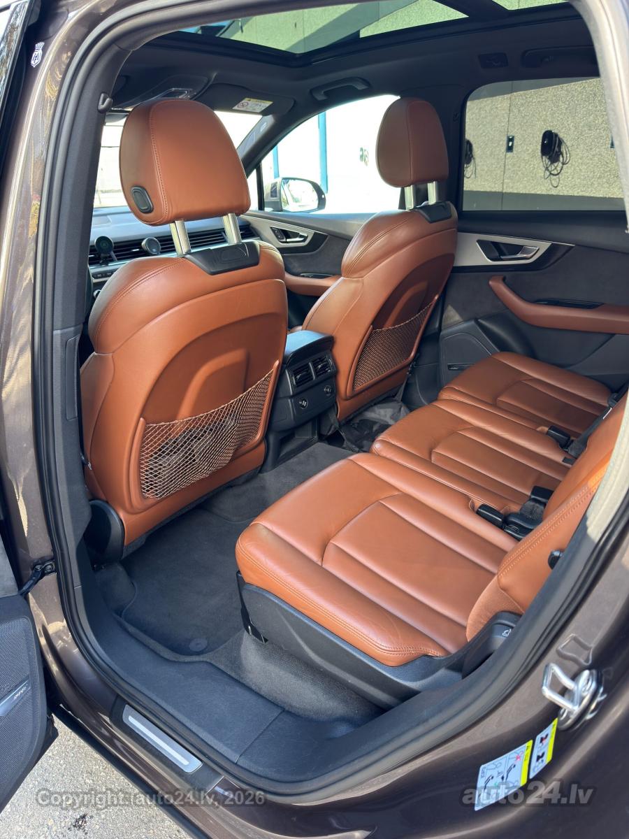 Brūns Audi Q7 2016 Tallina, ar dzinēja tilpumu 3.00 L un nobraukumu 136 tūkst. km par 24999 €, foto 12 vietnē AUTOMOTO.COM.LV