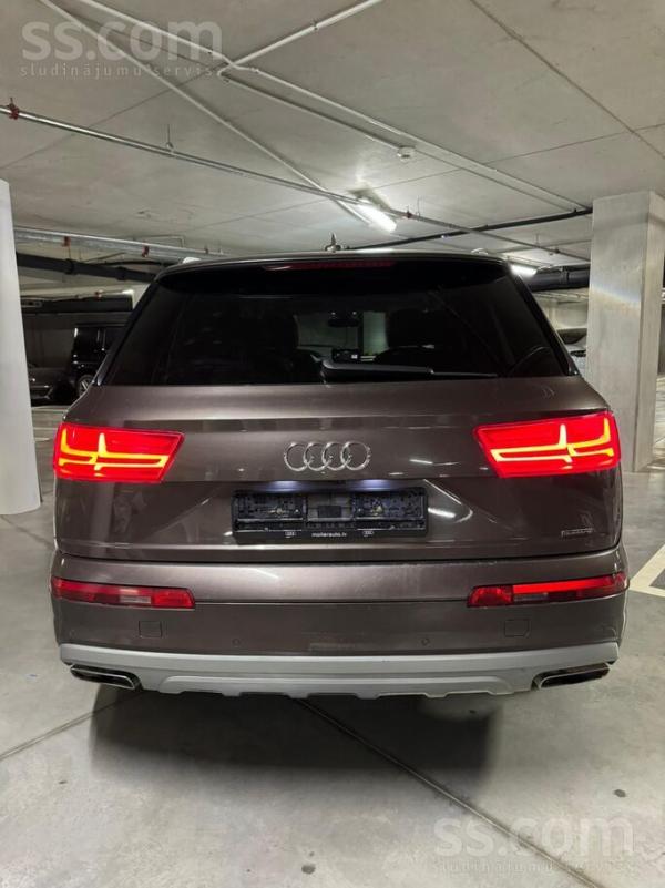 Brown Audi Q7 2016 in Riga, with an engine capacity of 3.00 L and mileage of 238 thousand km for 21500 €, photo 9 on AUTOMOTO.COM.LV
