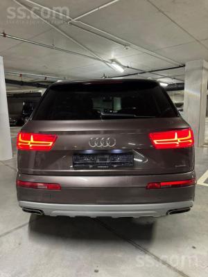 Brown Audi Q7 2016 in Riga, with an engine capacity of 3.00 L and mileage of 238 thousand km for 21500 €, photo 10 on AUTOMOTO.COM.LV
