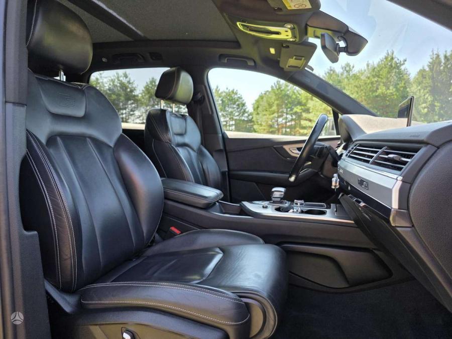 Brown Audi Q7 2016 in Telschi, with an engine capacity of 2.97 L and mileage of 320 thousand km for 21500 €, photo 26 on AUTOMOTO.COM.LV