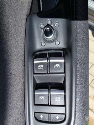 Brown Audi Q7 2016 in Telschi, with an engine capacity of 2.97 L and mileage of 320 thousand km for 21500 €, photo 38 on AUTOMOTO.COM.LV