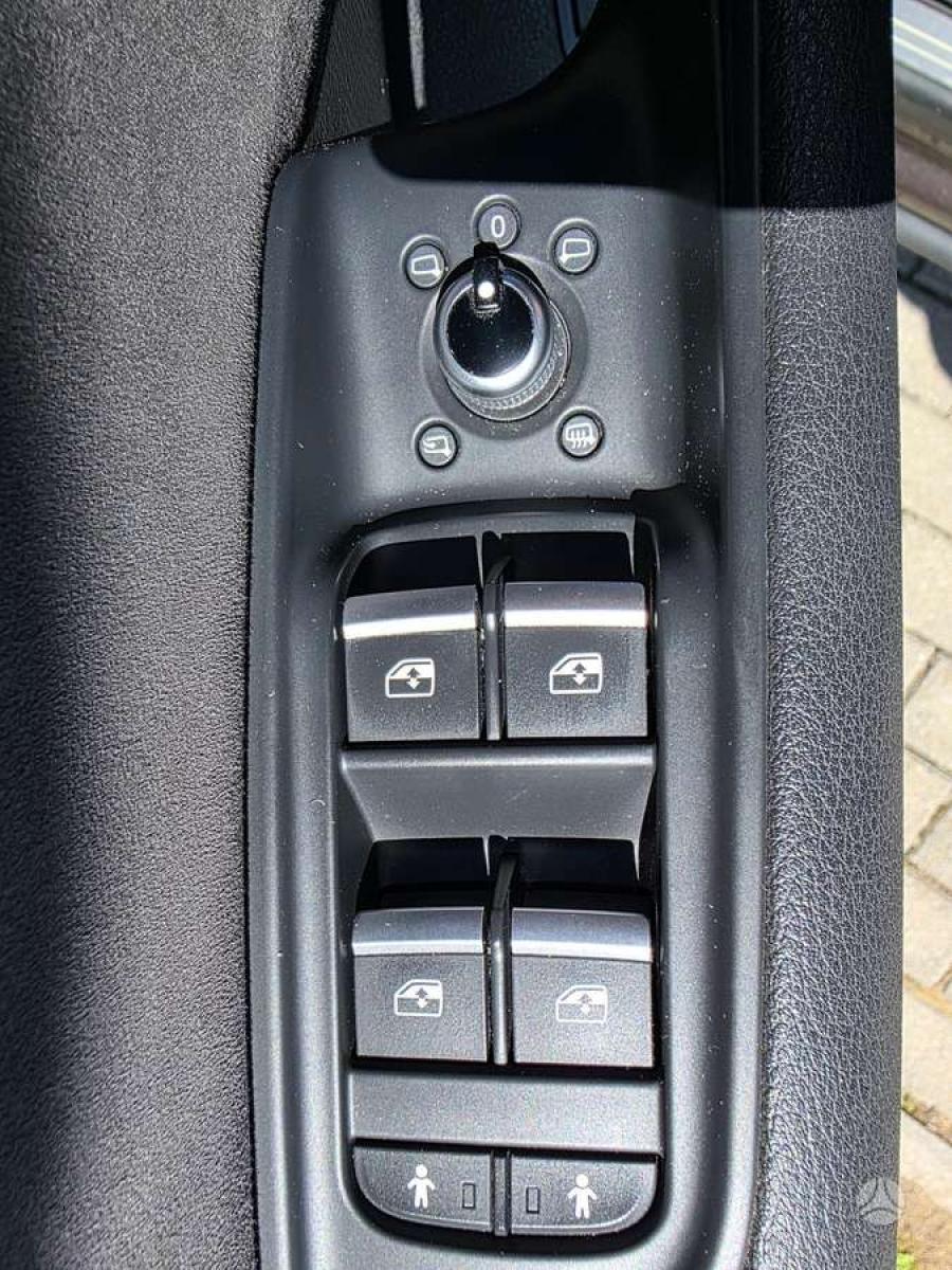 Brown Audi Q7 2016 in Telschi, with an engine capacity of 2.97 L and mileage of 320 thousand km for 21500 €, photo 38 on AUTOMOTO.COM.LV